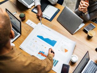 One platform, Infinite possibilities – Recruit - peoplestrong